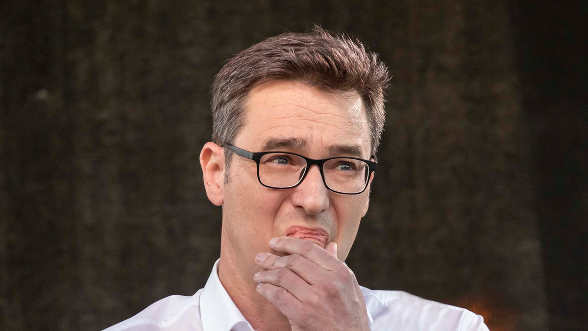 Deák Dániel: Nem először veszi fel az áldozati szerepet Karácsony ...