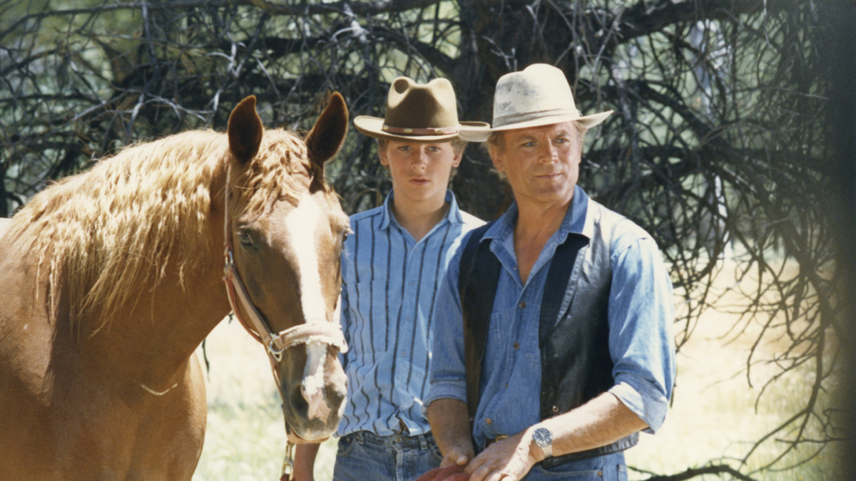 Kevesen tudják róla, de 30 éve képtelen élete legnagyobb tragédiáját feldolgozni a sztár