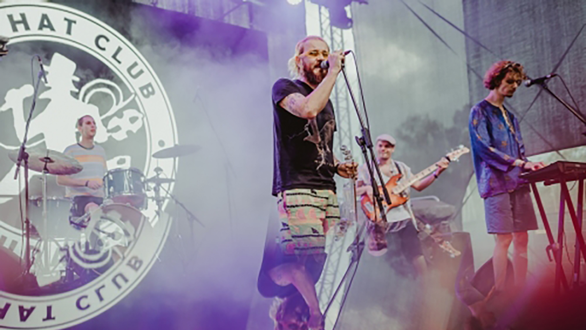 Hét hat klub koncert a Marcziban