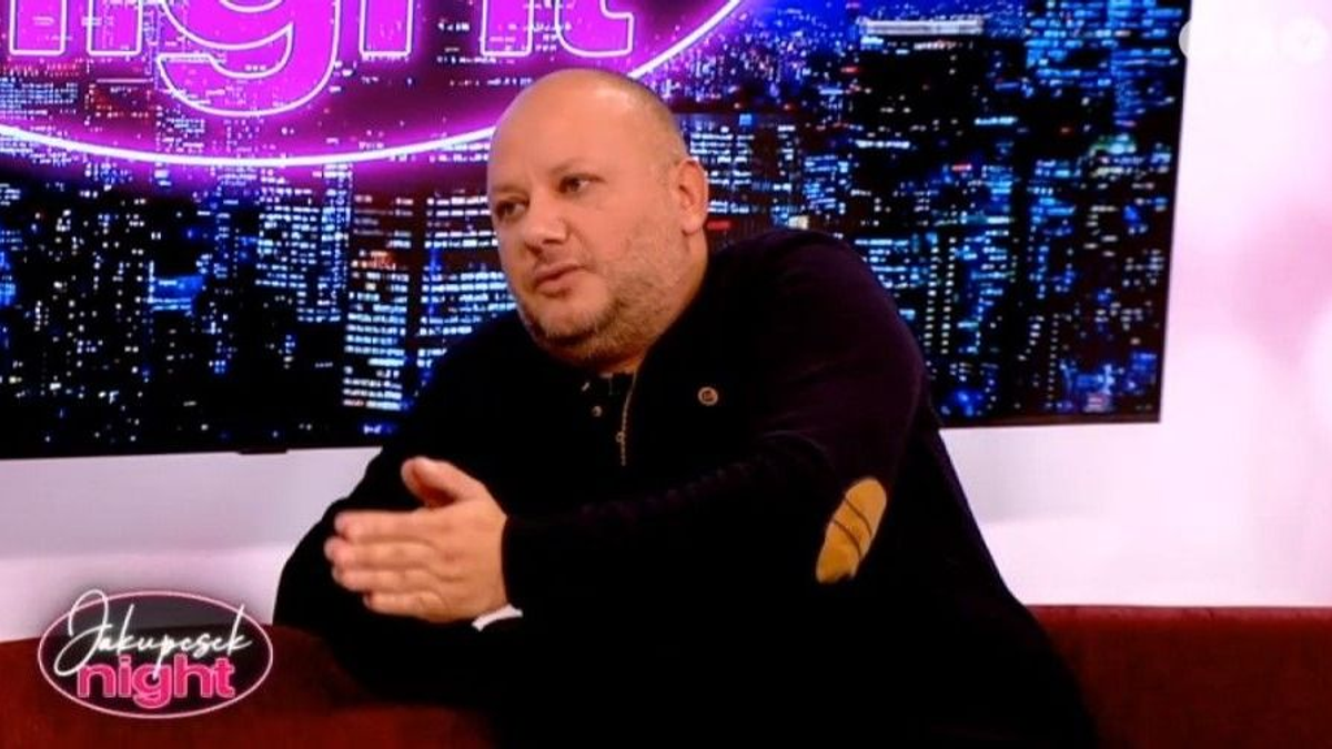 Hervadt virágok: így néz ki a tragikus sorsú Damu Roland sírja – Videó